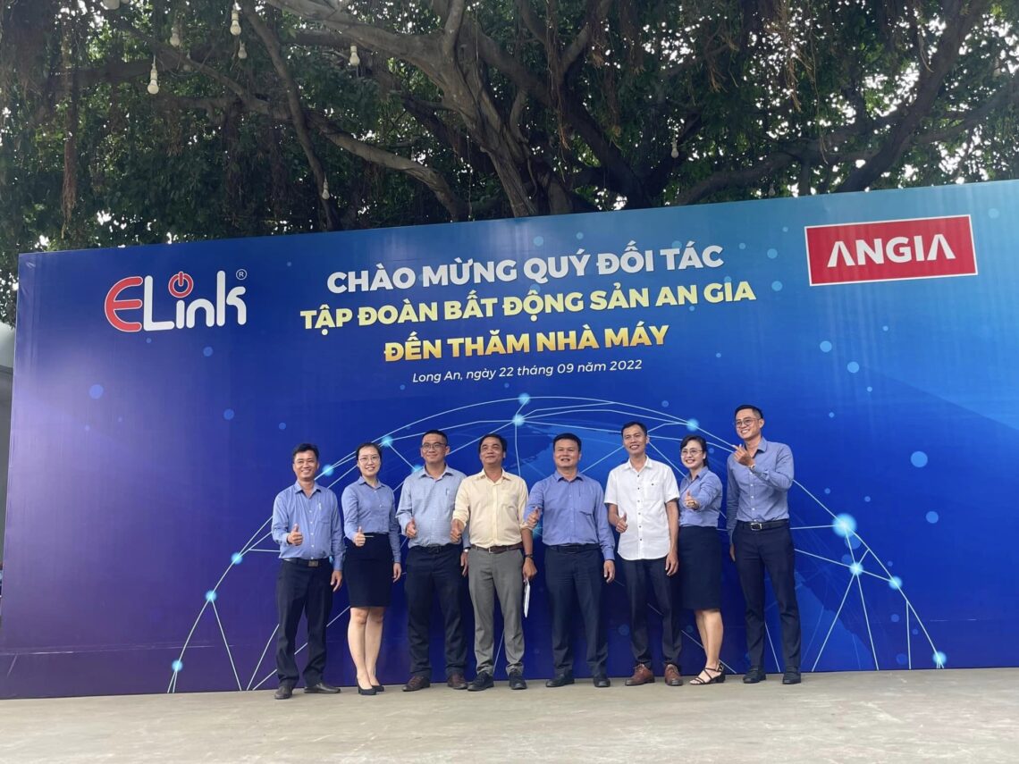 LASER MAN KHÁM PHÁ HỘI NGHỊ KHÁCH HÀNG 2022 ELINK - ELink